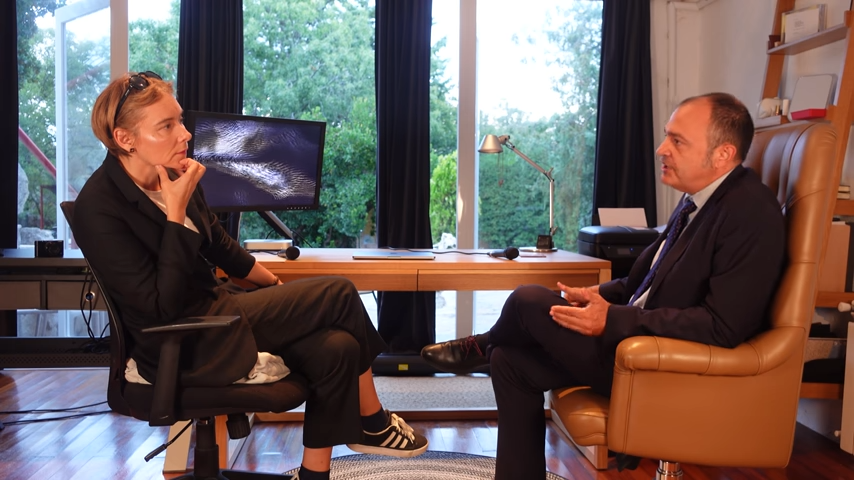 Jurga Lago entrevista a Pedro Manuel González - Diario Español de la ...